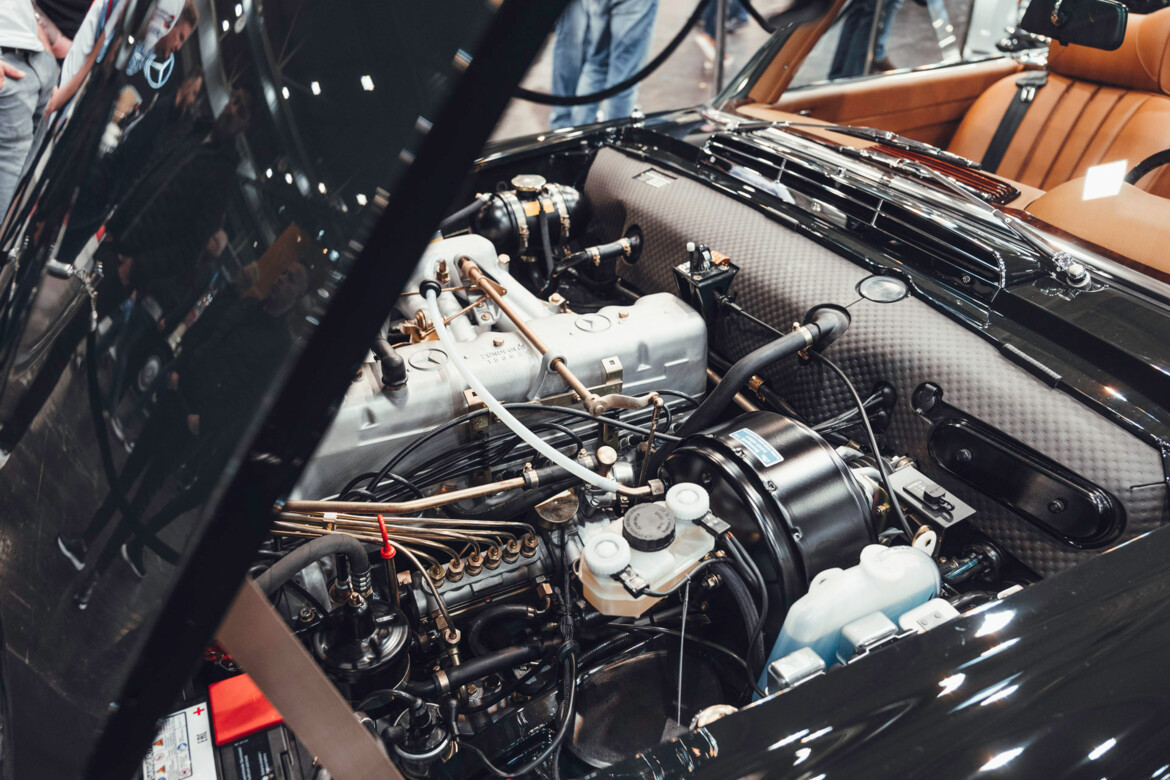 BRABUS CLASSIC - 6 STAR RESTORATION MEET THE WORLD FAIR OF CLASSIC CARS