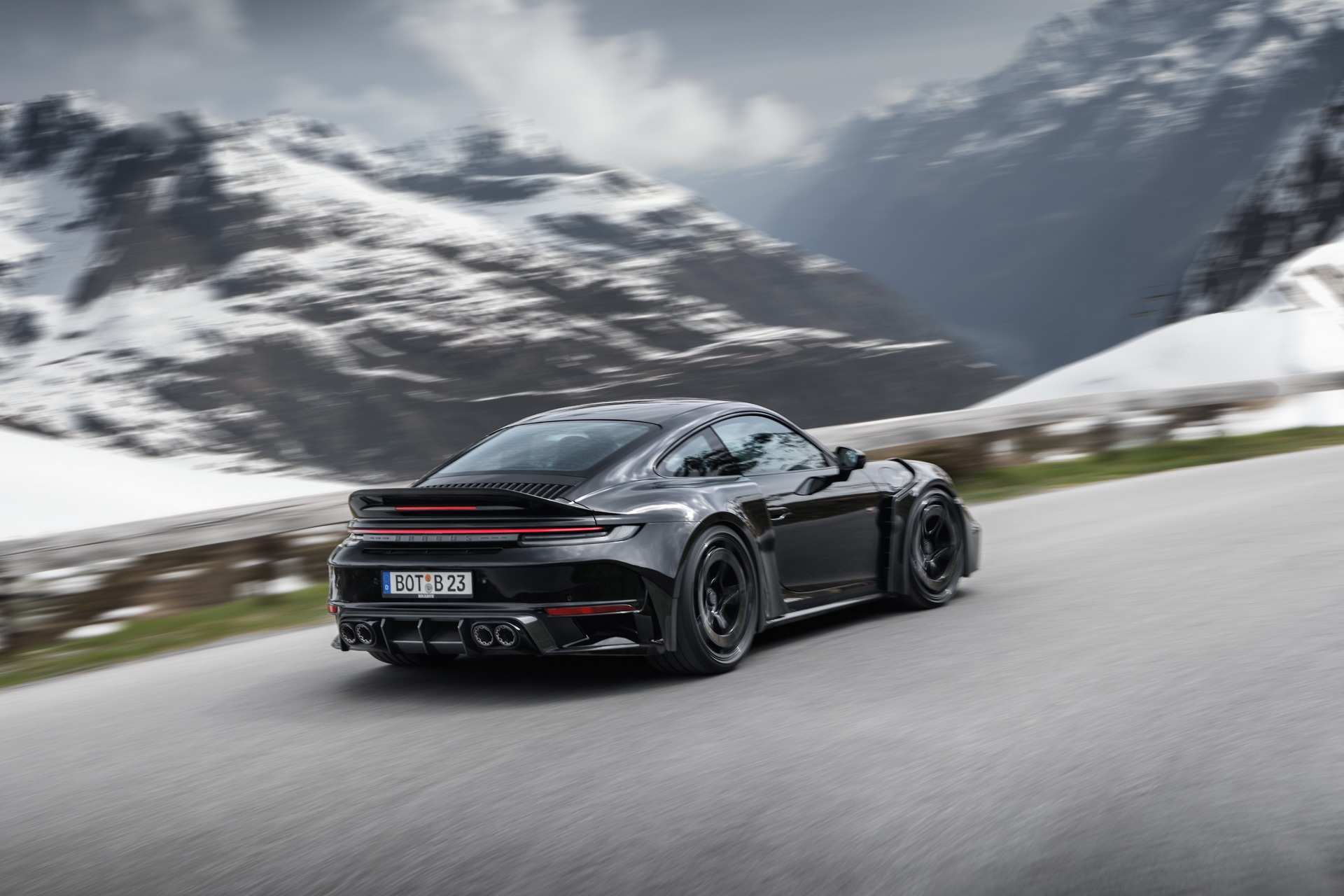 BRABUS 900 ROCKET R "1 OF 25" - PORSCHE 911 TURBO S COUPÉ